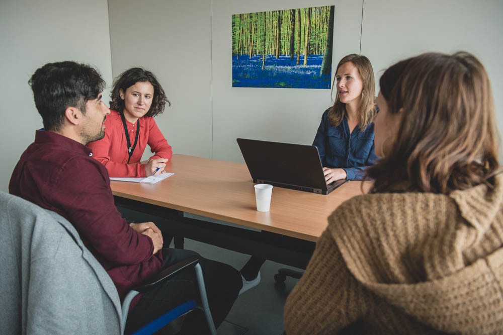 Ihr persönliches Gespräch beim CGVS/CGRA | Fedasil info ...